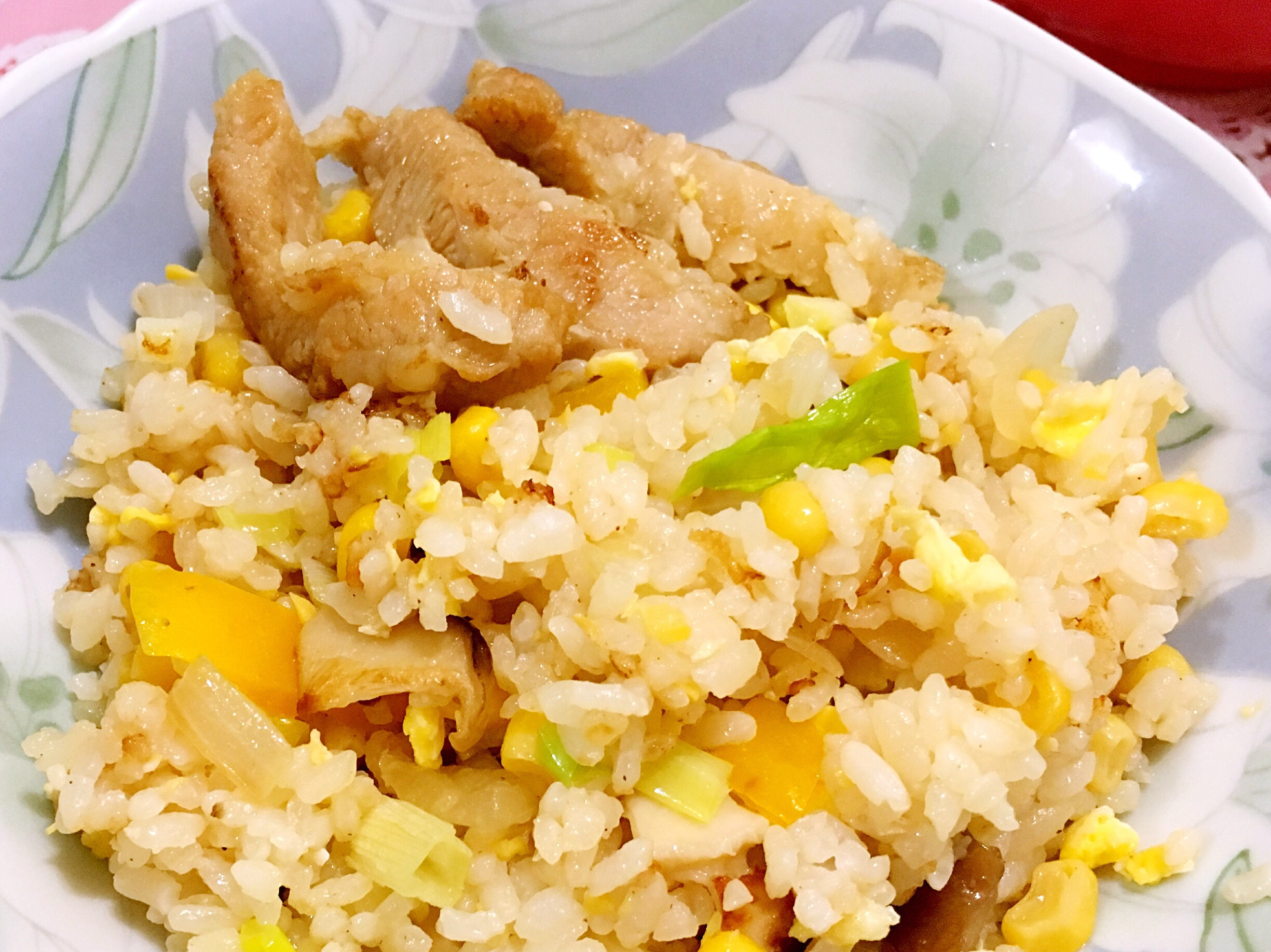 彩椒玉米松阪炒飯 by Eunice Chou - 愛料理