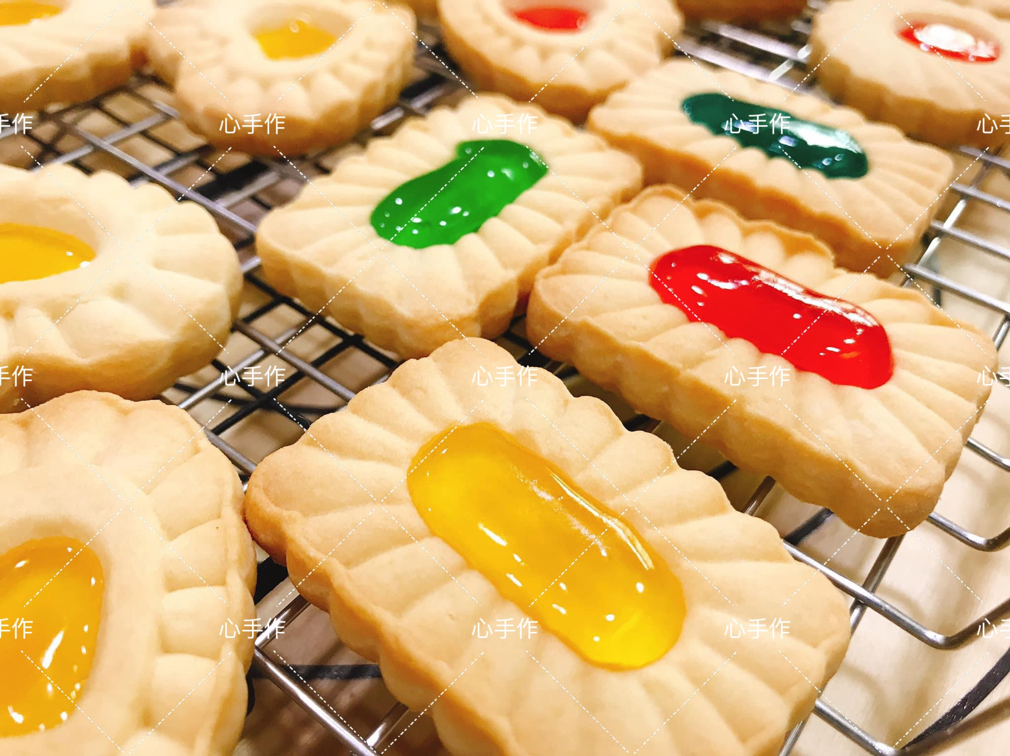 Jewel stuffed biscuits (fudge) by 心手作 - 愛料理