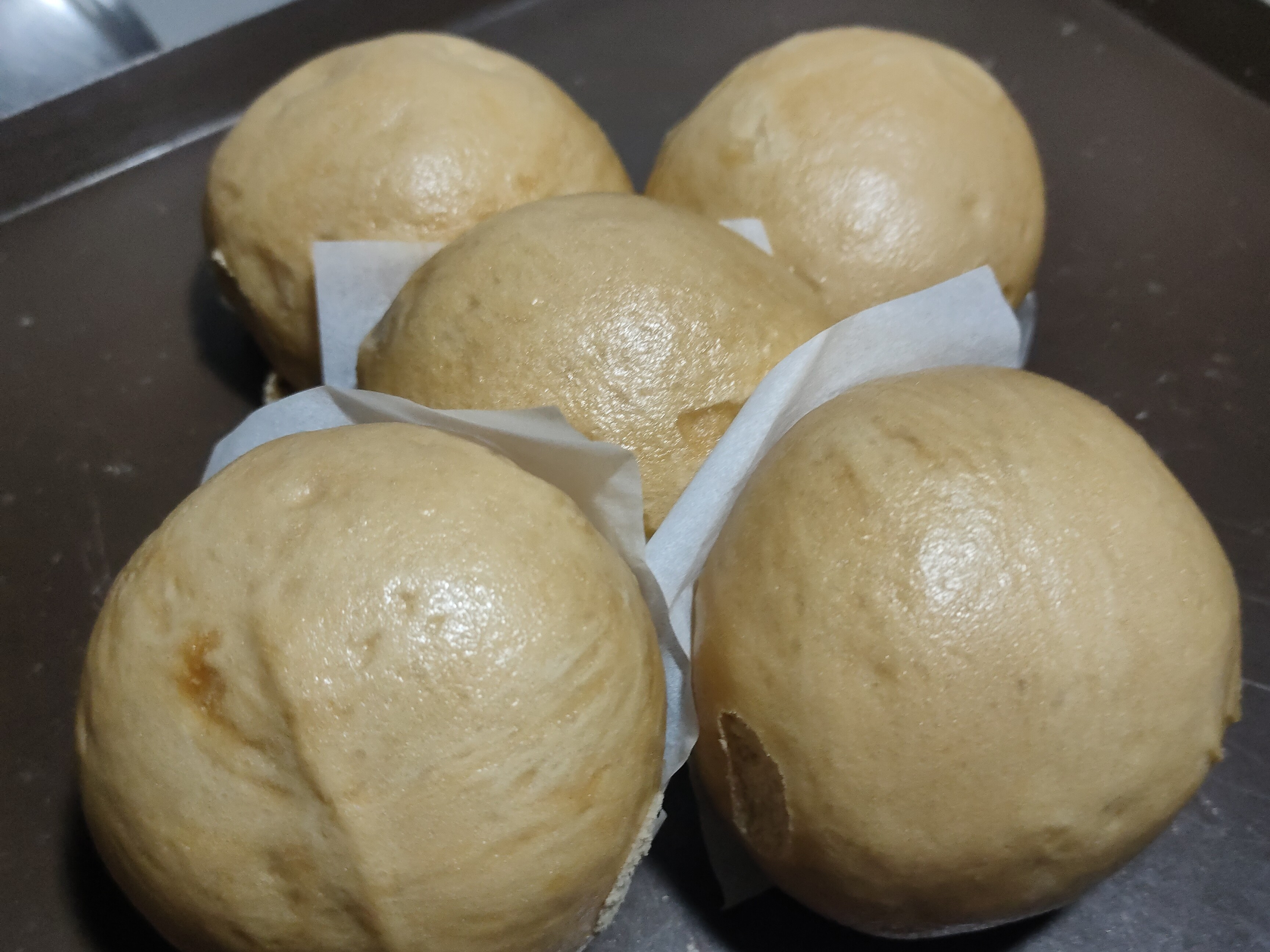 Old noodles, fresh milk, brown sugar steamed buns by Pauline - 愛料理