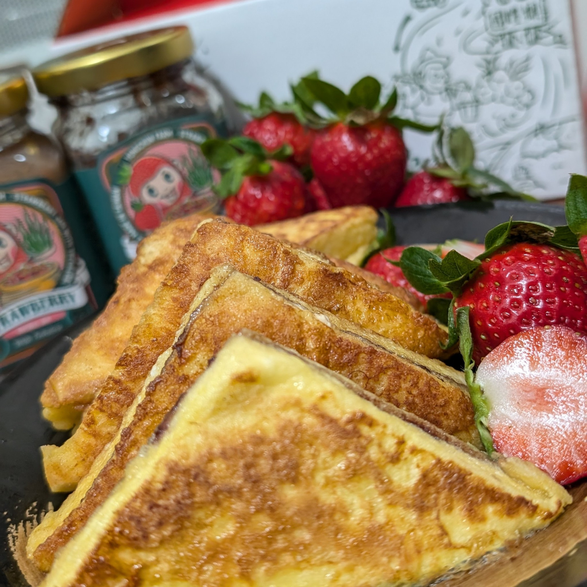 草莓法國吐司 by Min - 愛料理