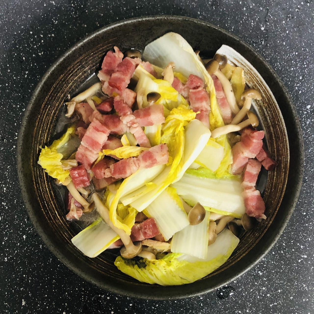 培根炒娃娃菜 by Alin廚房（阿琳上菜） - 愛料理