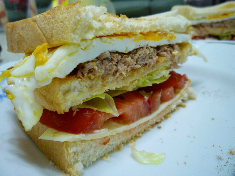 felicine｜鮪魚起士蛋三明治 by 黃珮榕 - 愛料理